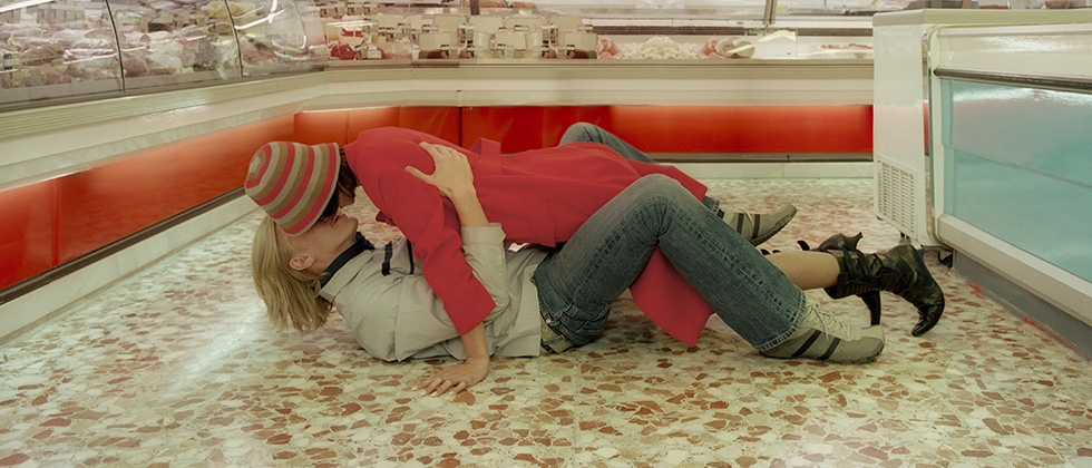 Should You Kiss On The First Date First Time Etiquette