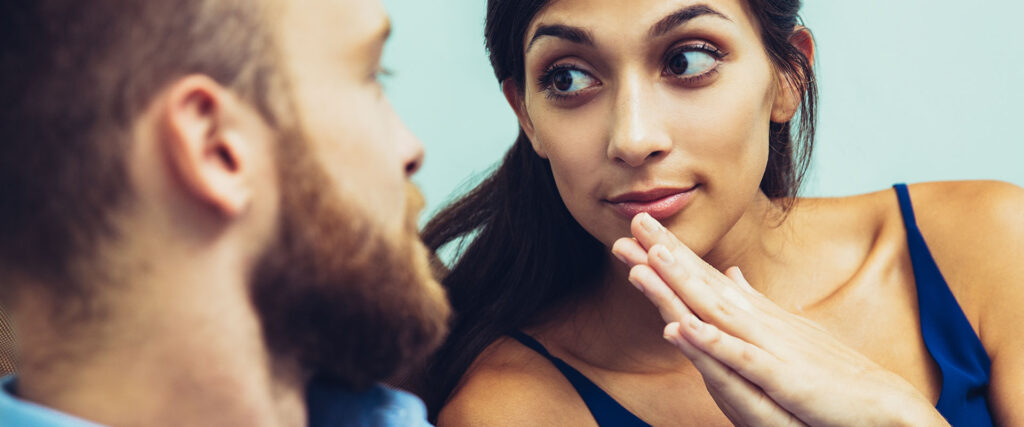 How to ask someone out on a date: Real tips and examples